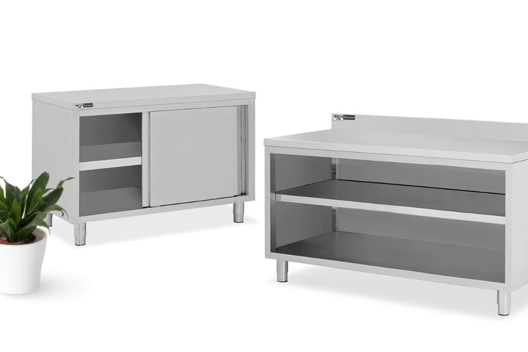 Tavolo acciaio inox professionale: guida alla scelta per cucine e ...
